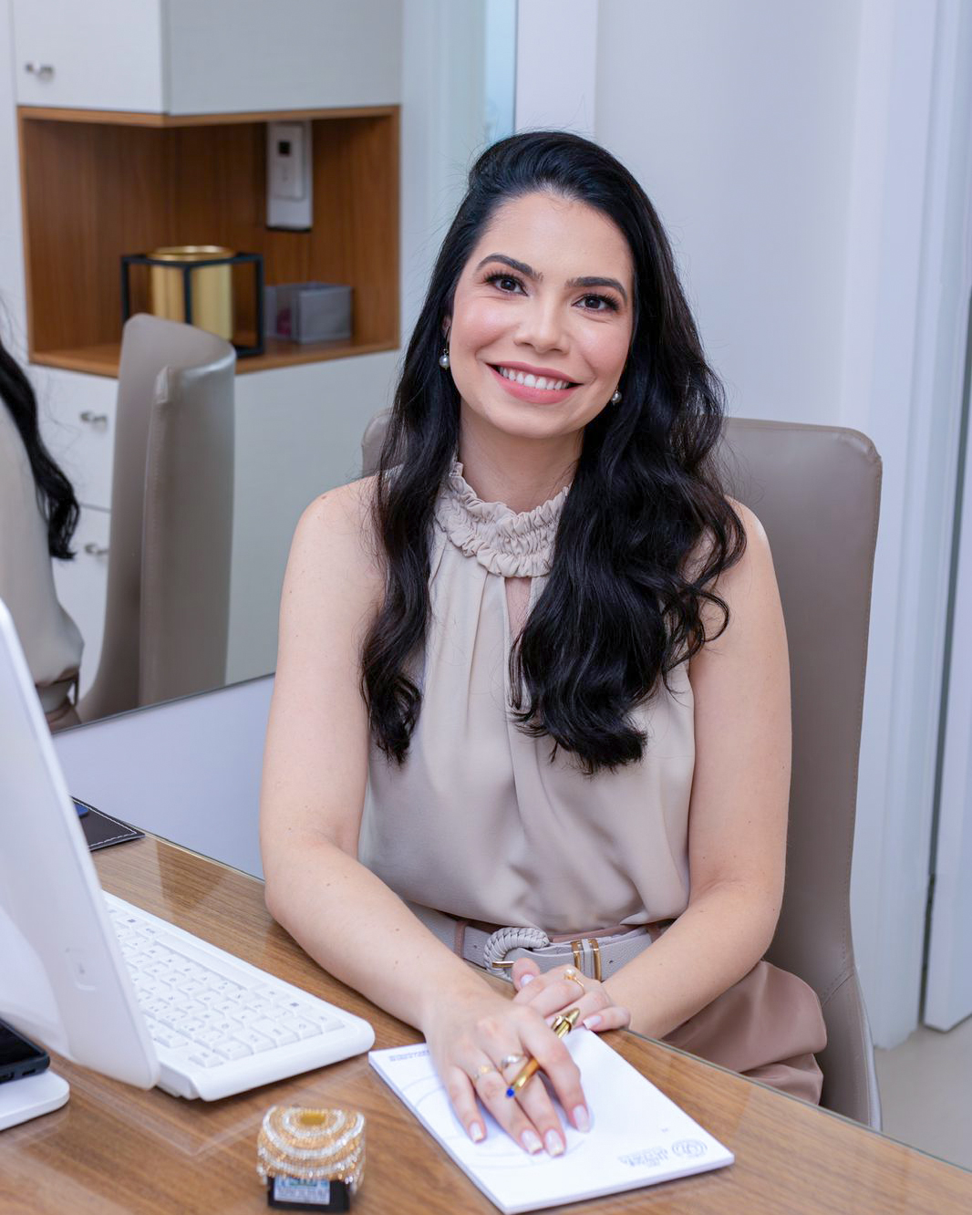 Dra. Thayane da Costa - Dentista em Juiz de Fora